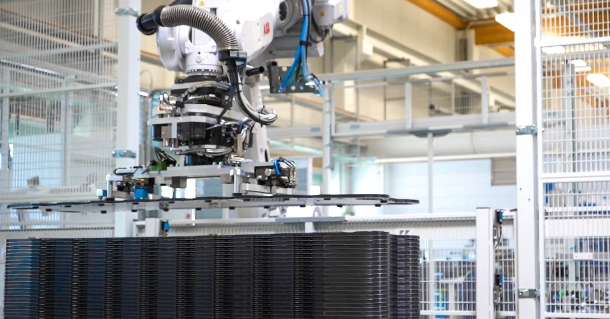 Siemens Energy and Air Liquide form a joint venture for large-scale European production of ...